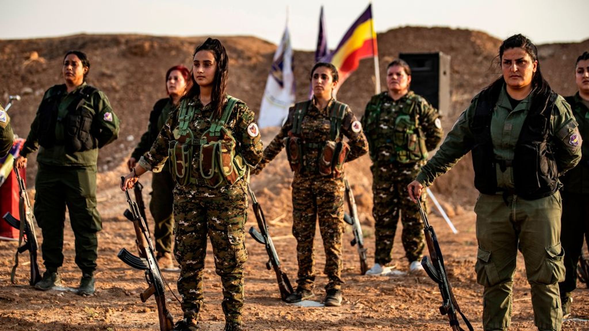 US to step aside as Turkey plans to invade northern Syria - White House ...