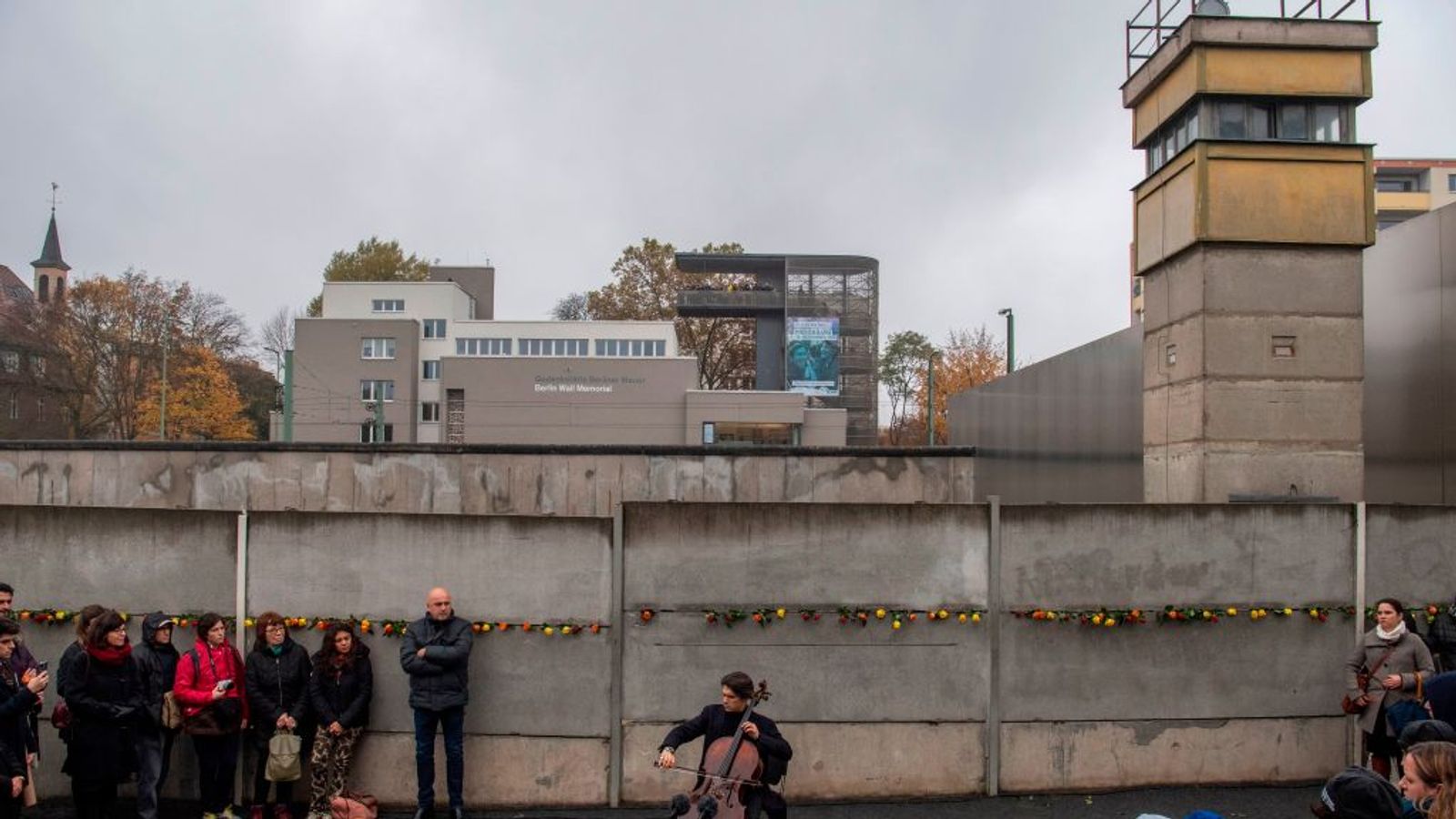 Berlin Wall: Germany remembers the tyranny - and the lives ripped apart ...