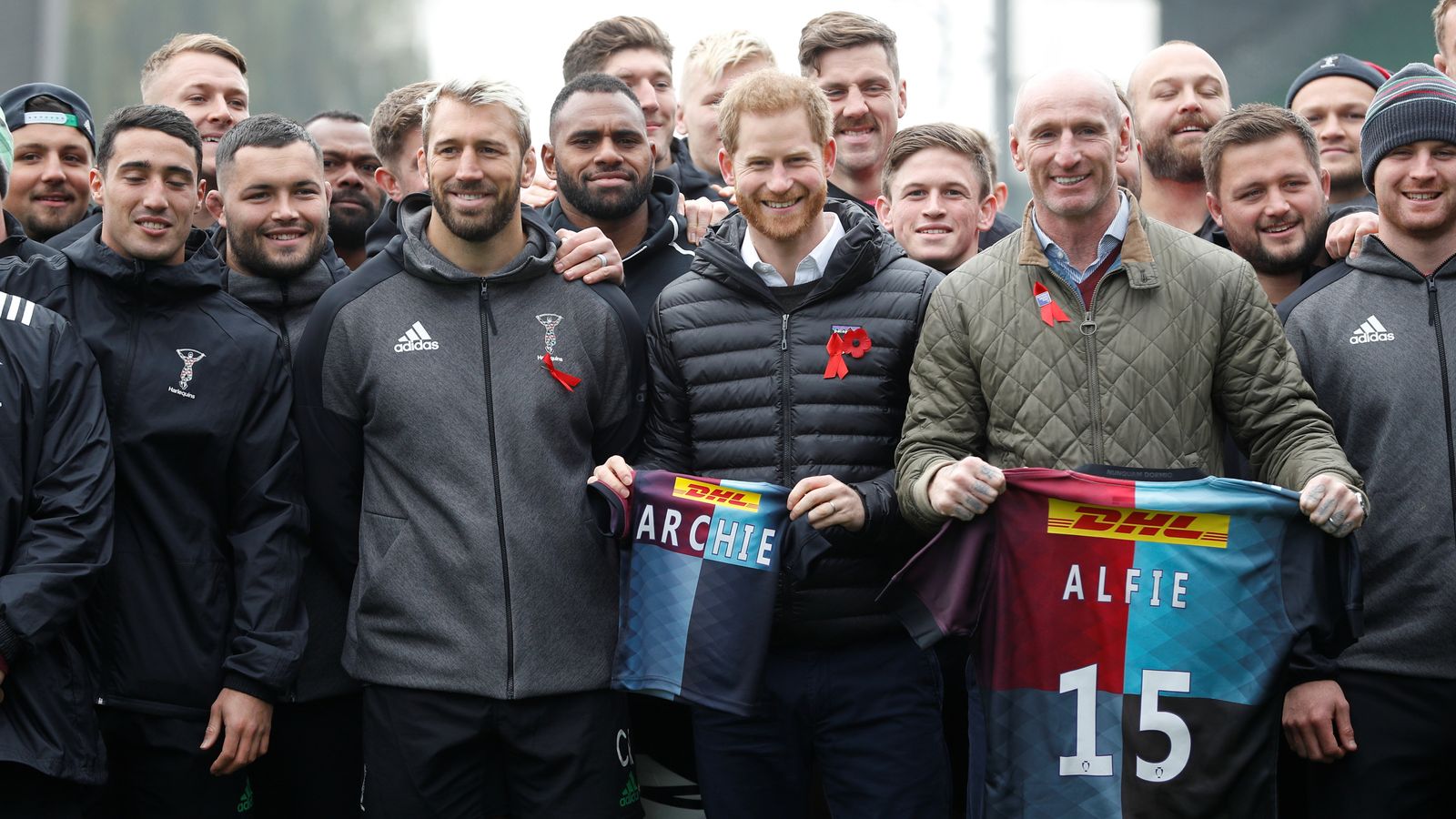 Prince Harry: Gareth Thomas praises royals' 'magnificent' support for ...