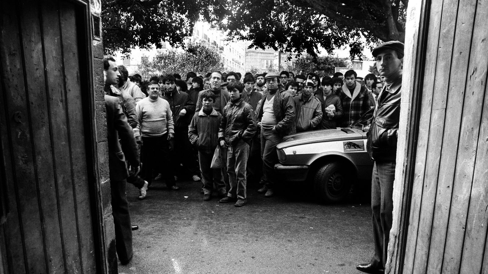 Shooting The Mafia: How female photographer Letizia Battaglia captured ...