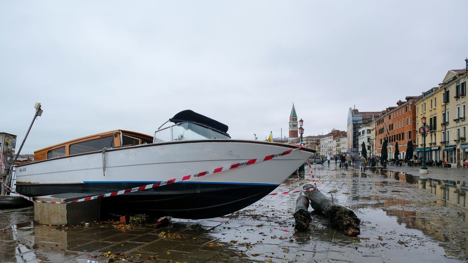 Venice flooding: Italian city hit by second-highest tide in history ...