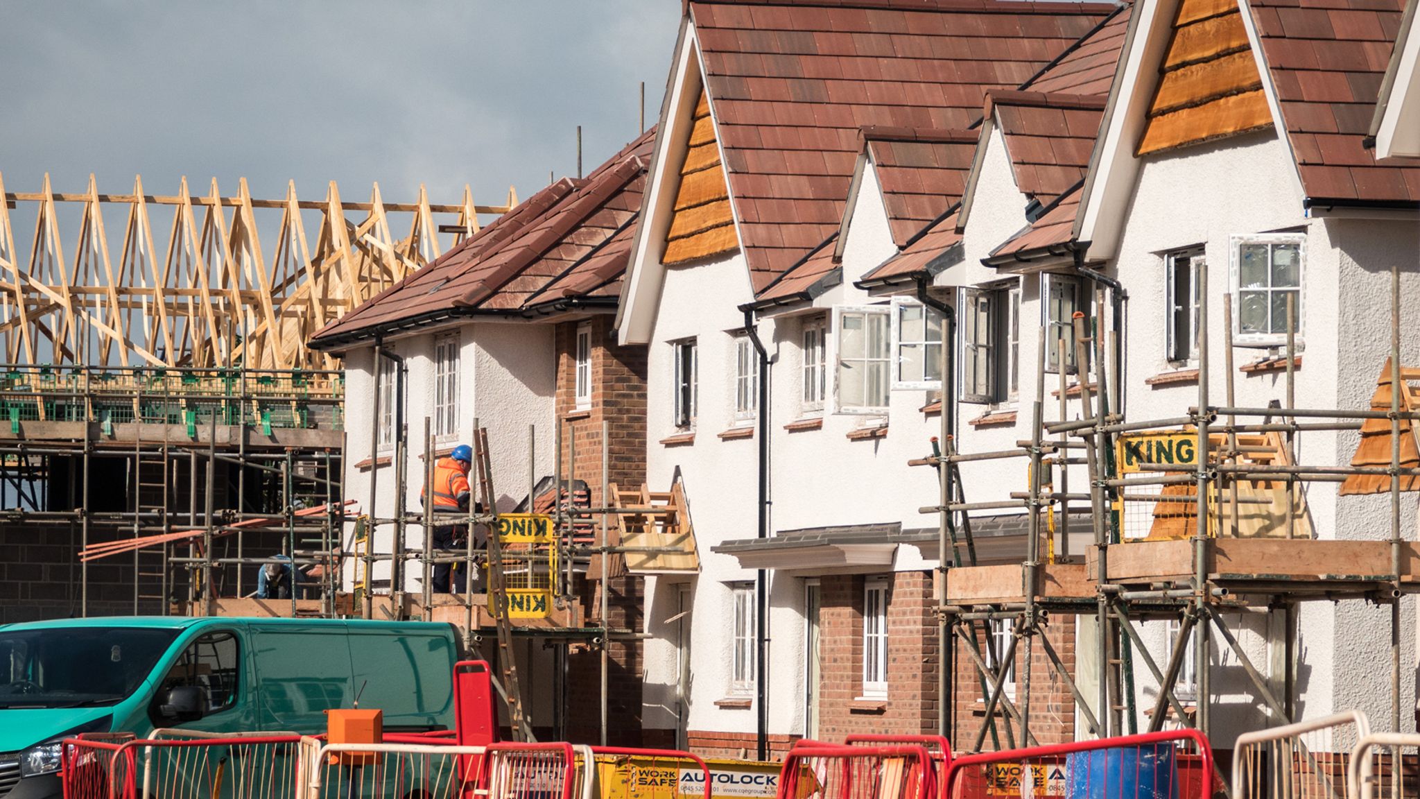 New chancellor Rachel Reeves announces mandatory housing targets 'to ...