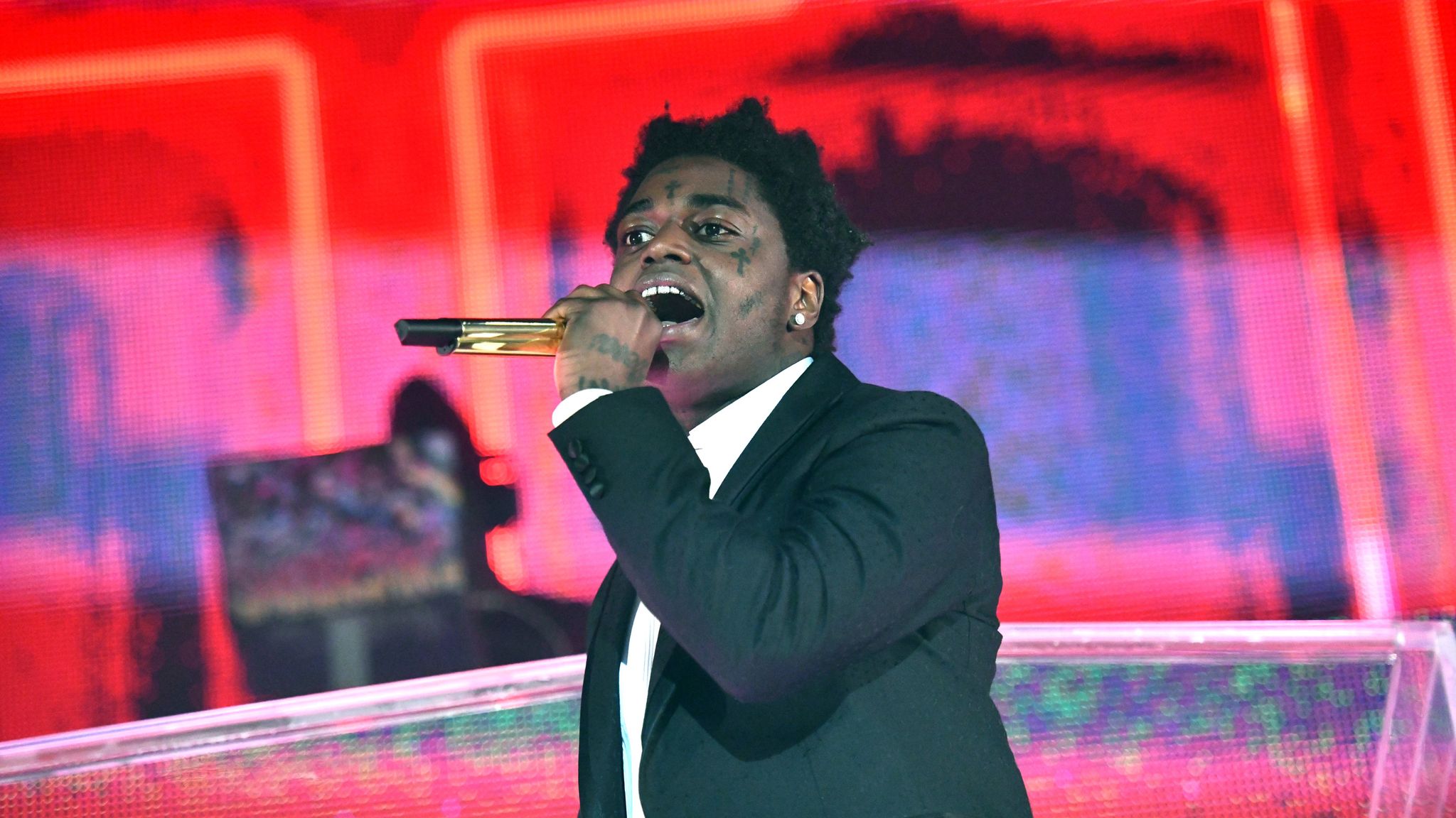 Rapper Kodak Black Jailed Over Weapons Charges Us News Sky News
