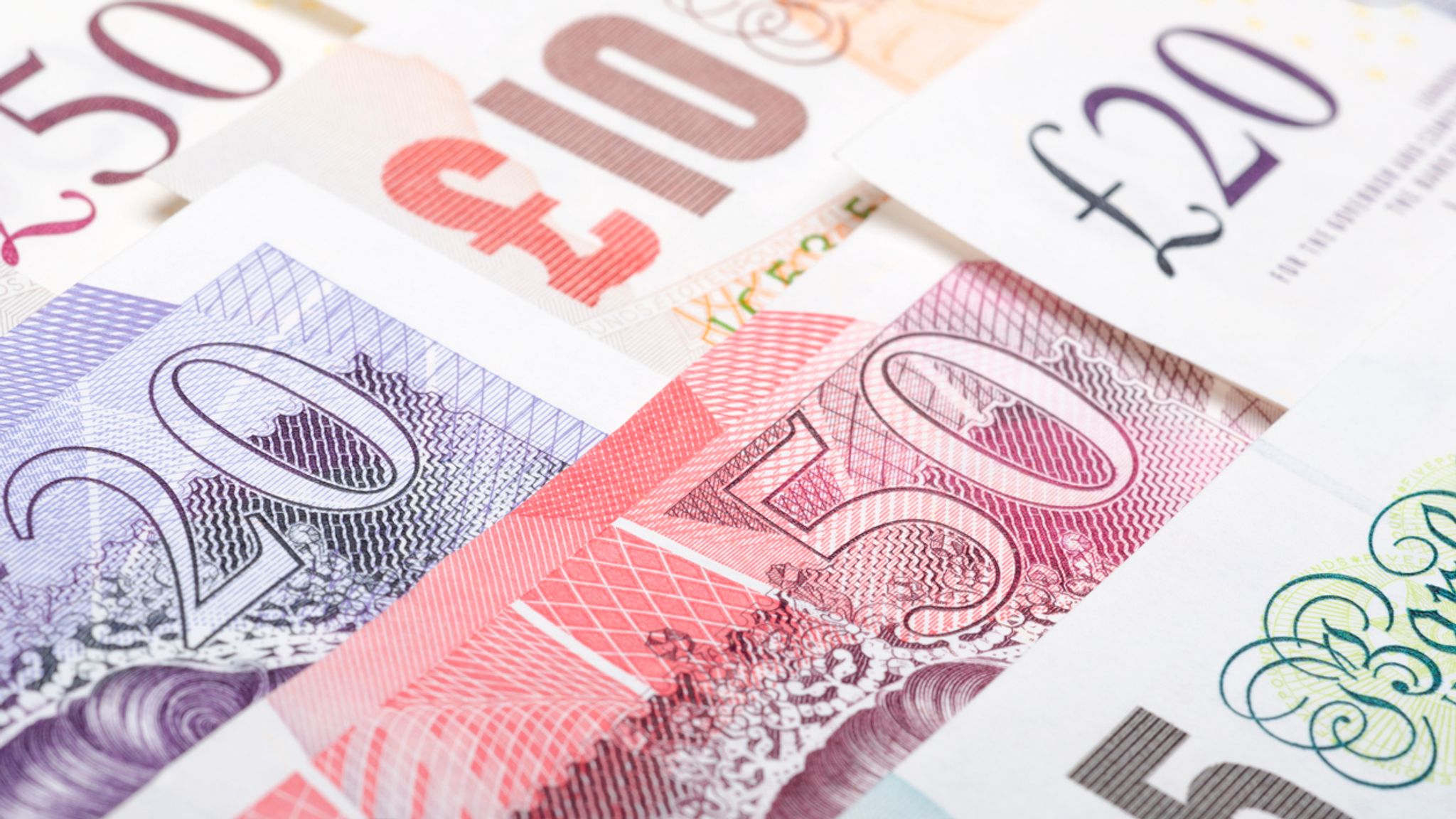 Thousands of HSBC and Santander customers to be paid back overdraft ...