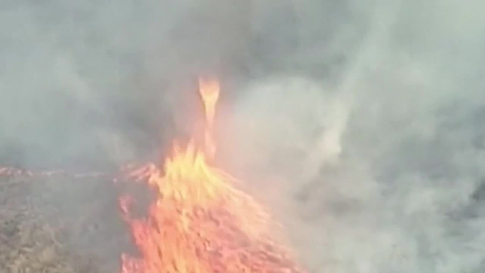 'Firenado' rages across Queensland, Australia | World News | Sky News