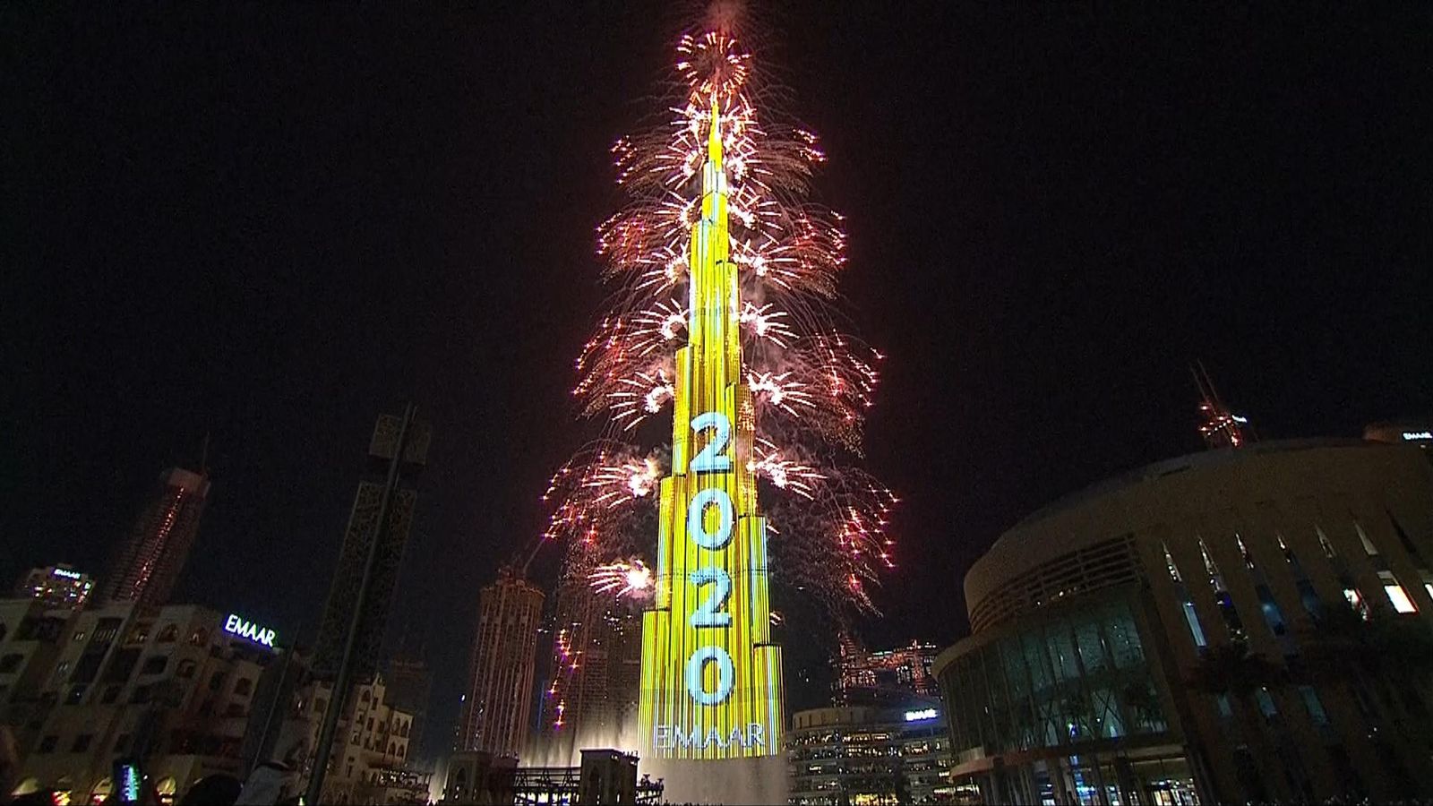 New year in Dubai: Fireworks burst from world's tallest building | News ...