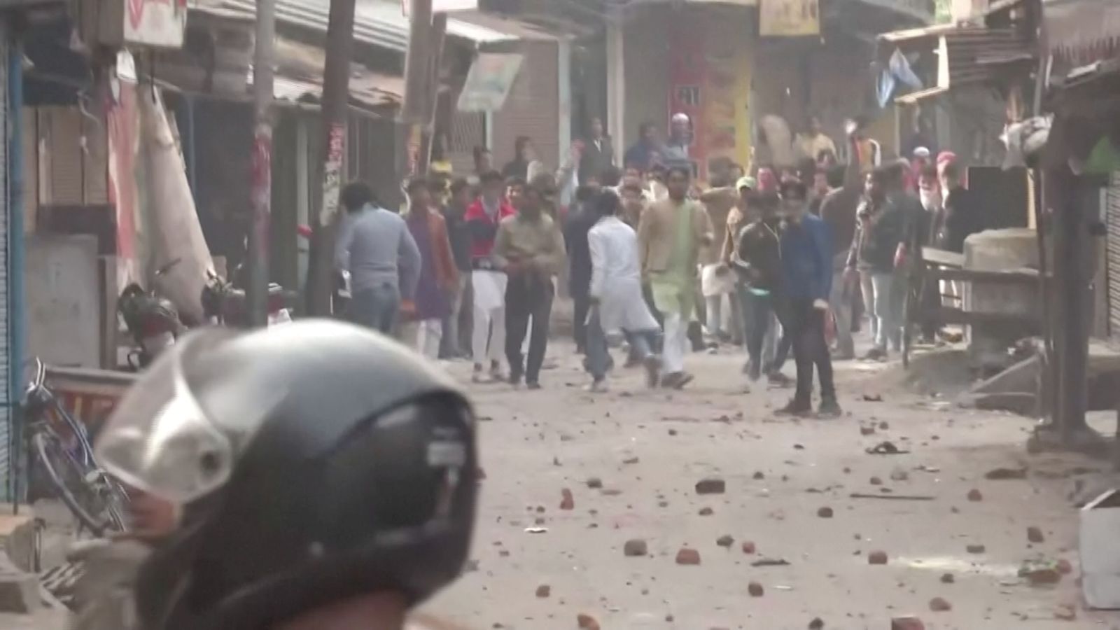 India protests: 14 killed and more than 4,000 arrested in clashes ...