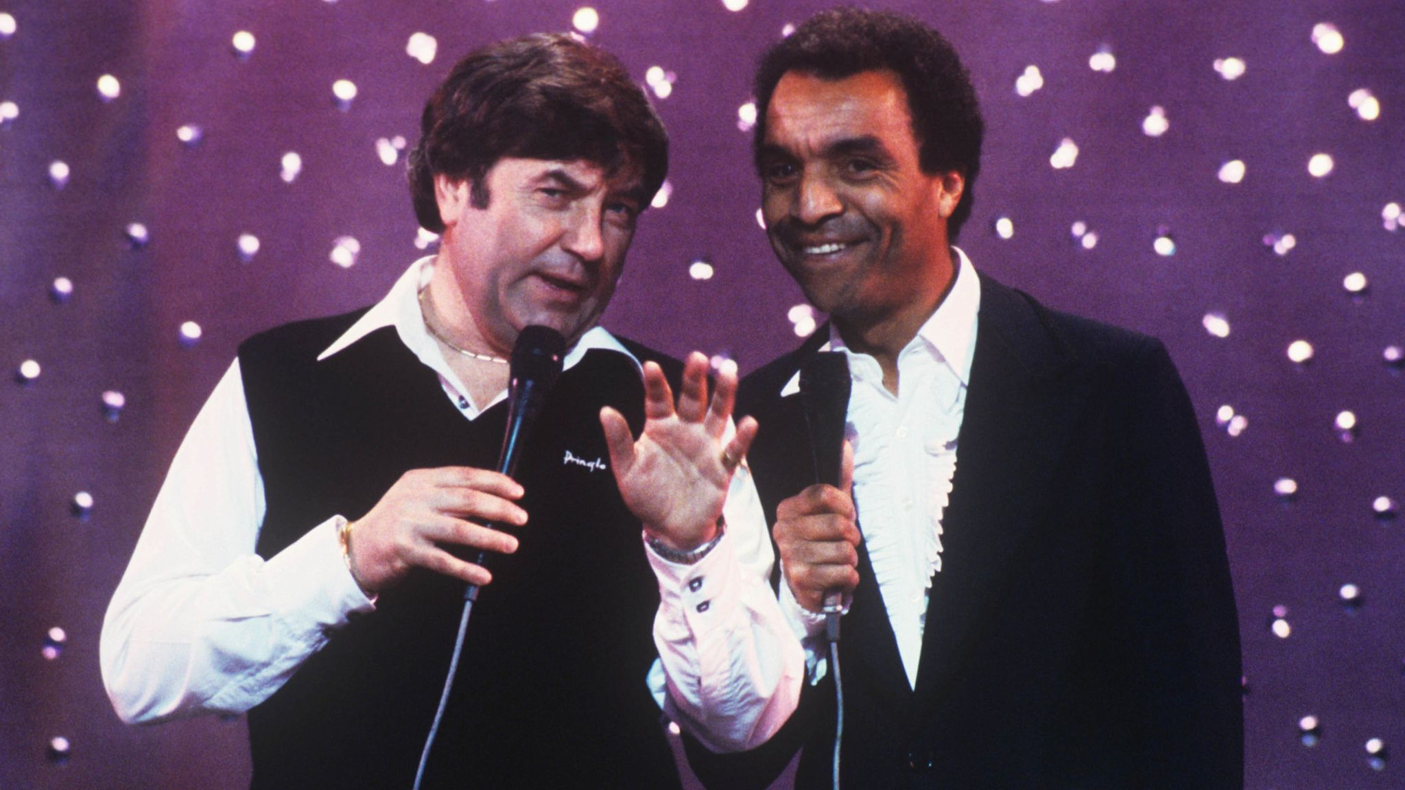 Kenny Lynch: Up On The Roof singer and Carry On star dies | Ents & Arts ...