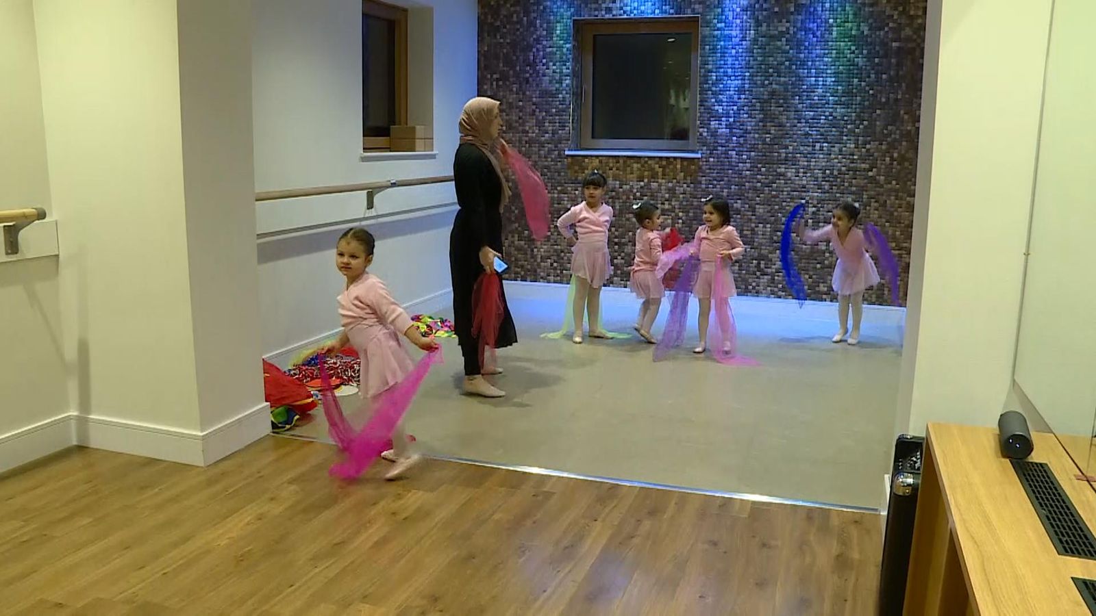 Ballet school offers classes adapted for Muslim girls | UK News | Sky News