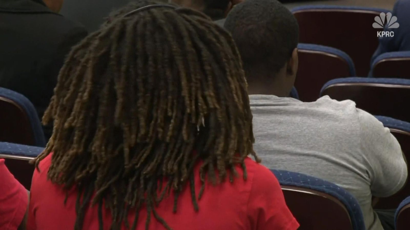 Black teen told to cut dreadlocks or face graduation ban from Texas ...