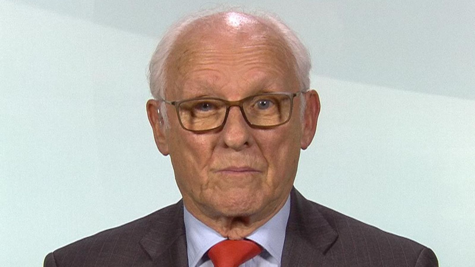 Harry and Meghan do things 'their own way' says Dickie Arbiter | UK ...