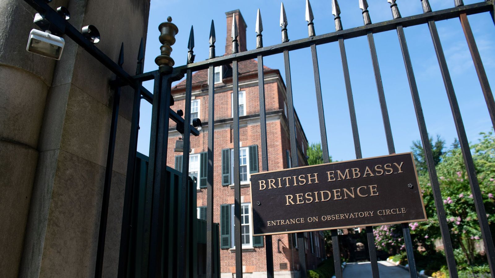 New year, new job? Government advertises for new ambassador to US ...