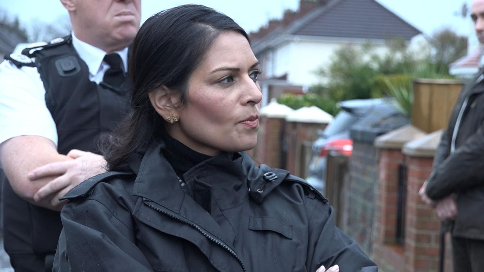 Points-based immigration system 'to be brought in by end of 2020 ...