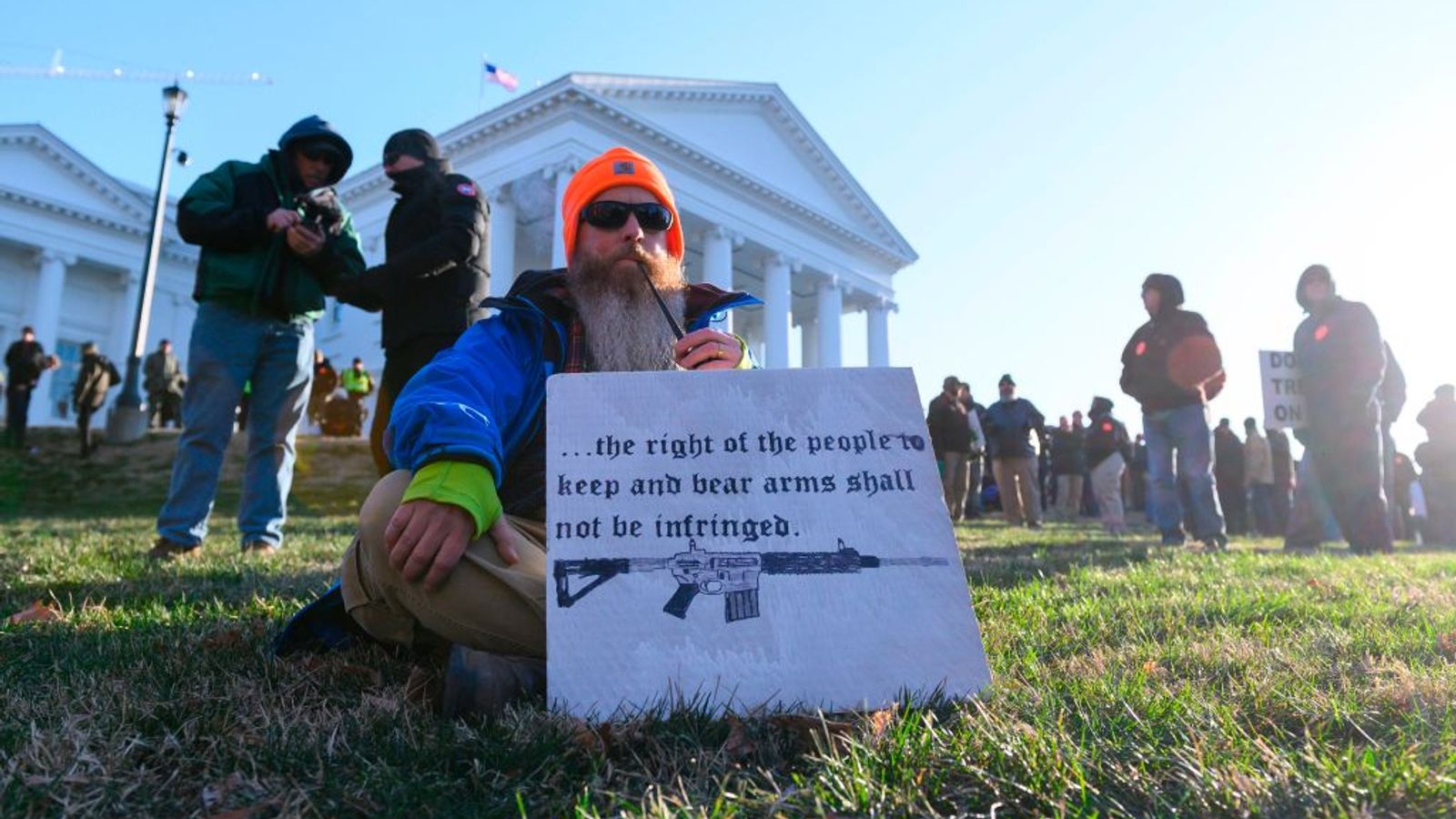 Virginia gun protest: Body armour and semi-automatics on show at ...