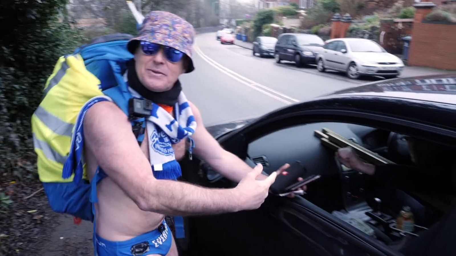 'Speedo Mick' finishes epic 1,000-mile trek in his trunks - with ...
