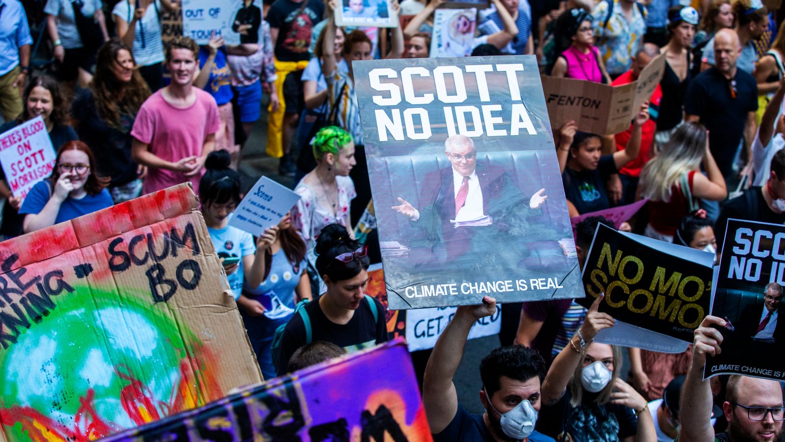 Australia bushfires: Climate protesters demand action amid wildfire ...