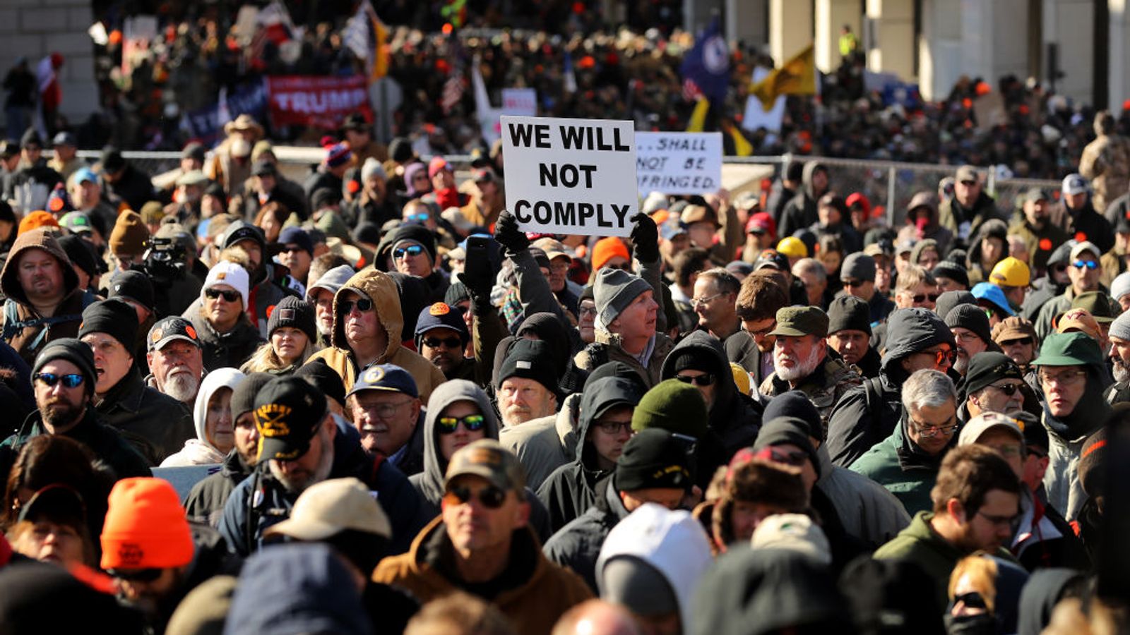 Virginia gun protest: Body armour and semi-automatics on show at ...