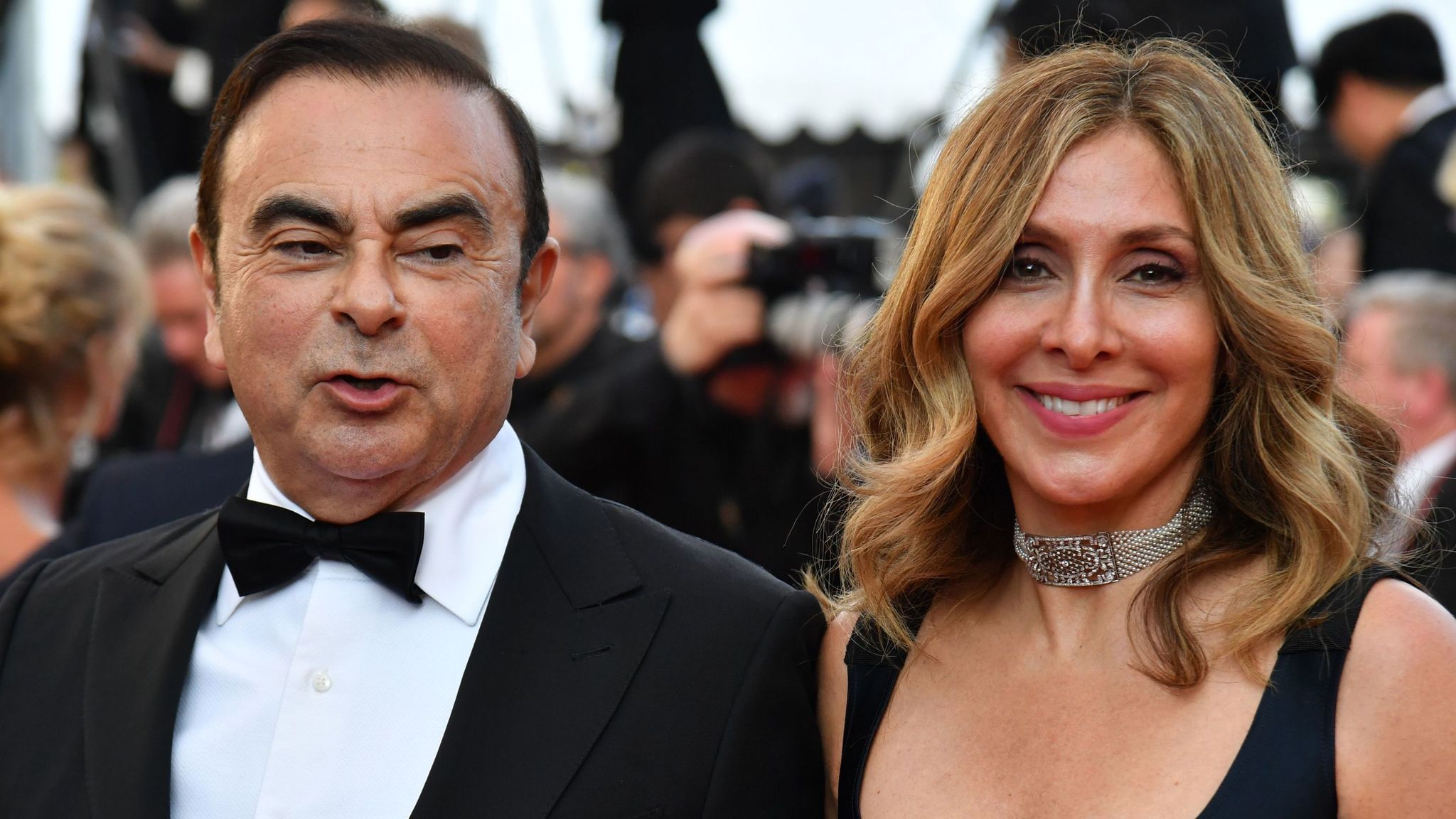 Carlos Ghosn: 'Arrest warrant issued' for wife of fugitive ex-Nissan ...