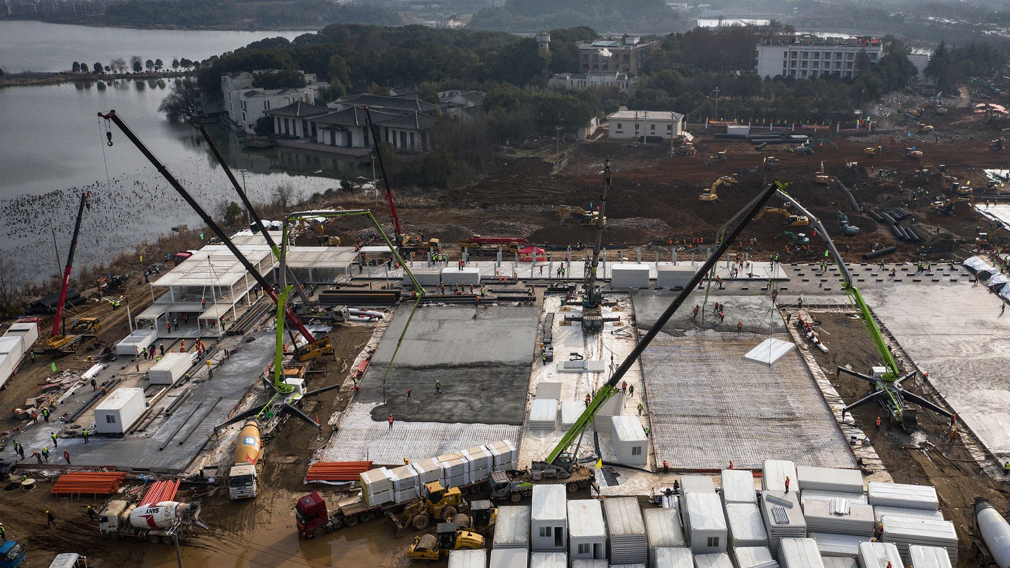 Coronavirus: Wuhan's new hospitals rising fast to meet deadly virus's ...