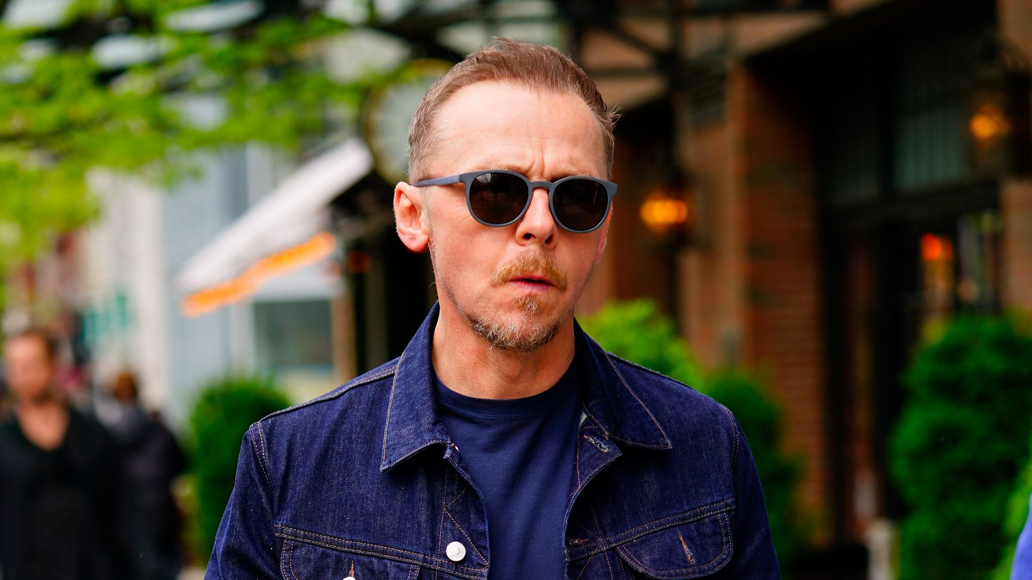 Simon Pegg says millionaires - like him - should be taxed more to ...
