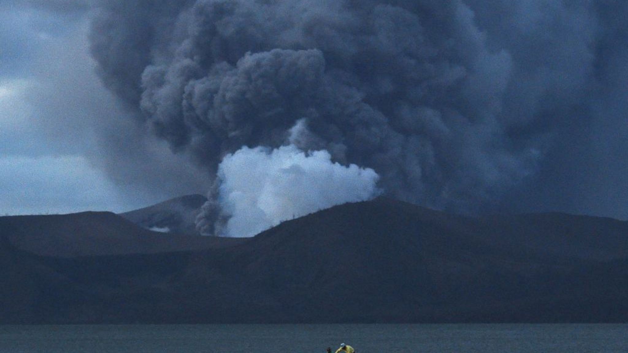Philippines volcano eruption: Satellite images show steam, ash and ...