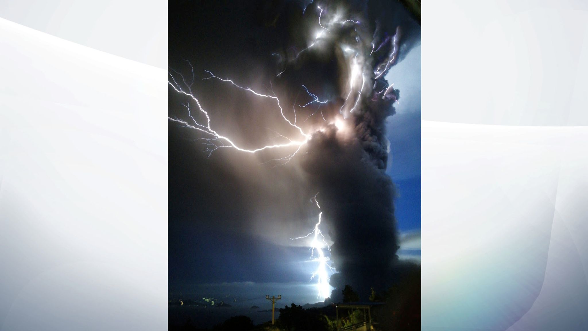 Philippines volcano eruption: Lava begins to spew amid mass evacuations ...