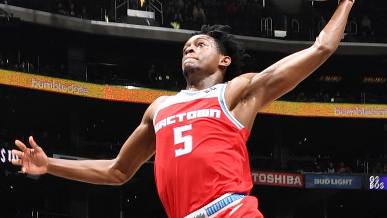 Fox shines as Kings stun Clippers | Video | Watch TV Show | Sky Sports