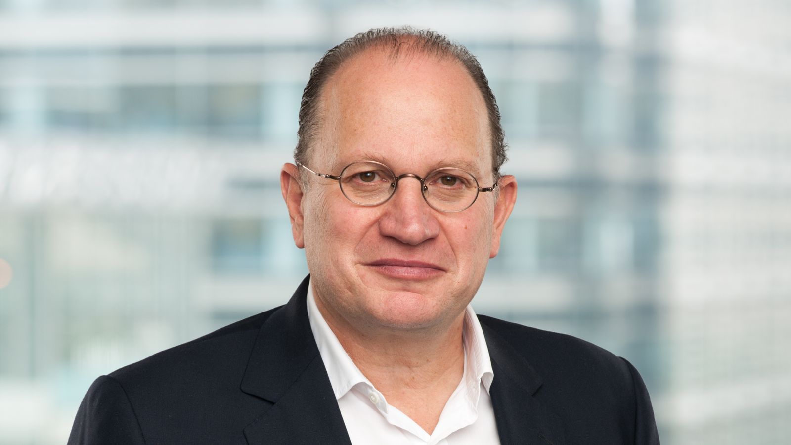 HSBC shake-up: Why tongues are wagging over bank's leadership | Money ...