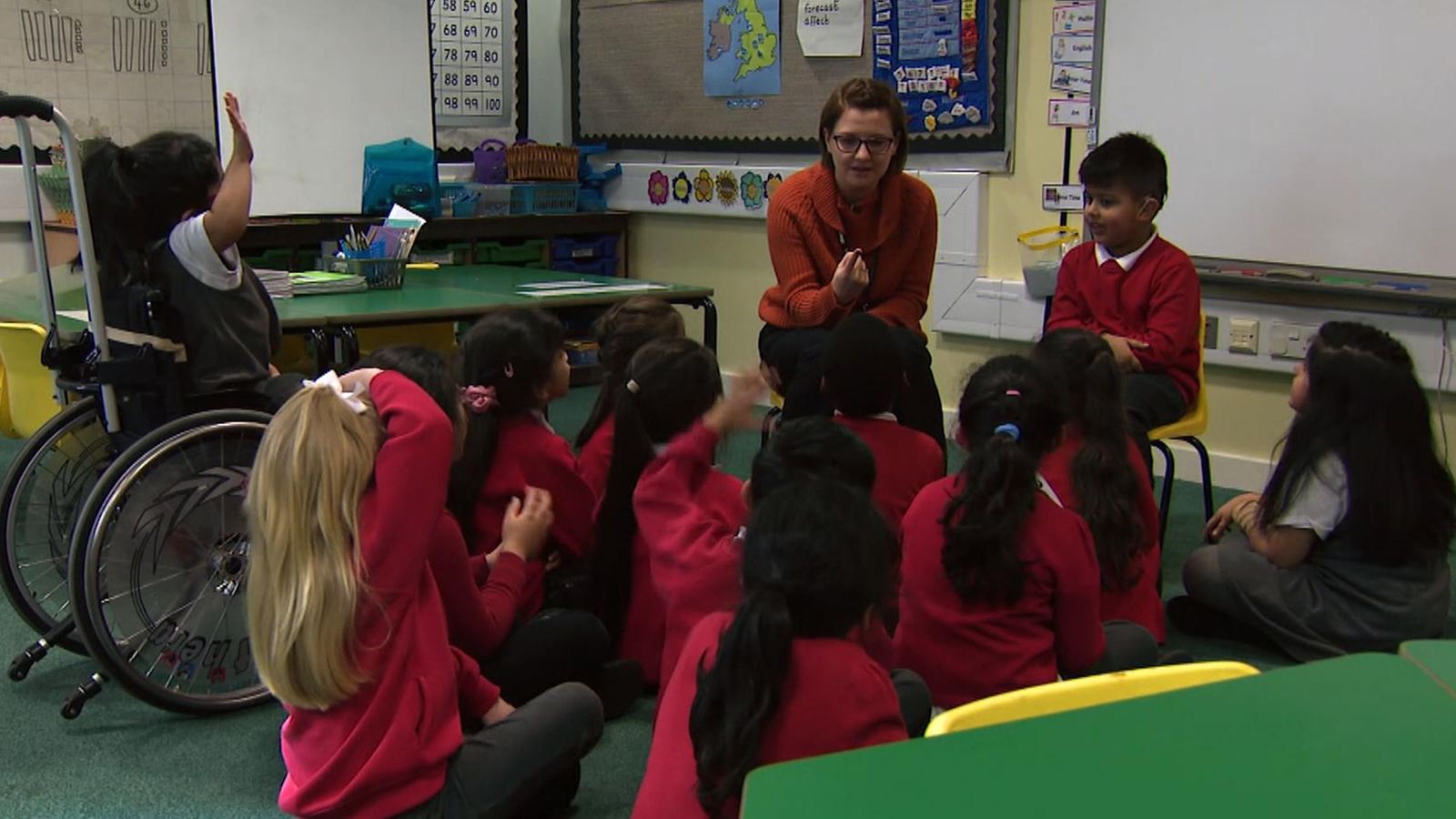 Call for all schools to teach sign language 'to make world more ...