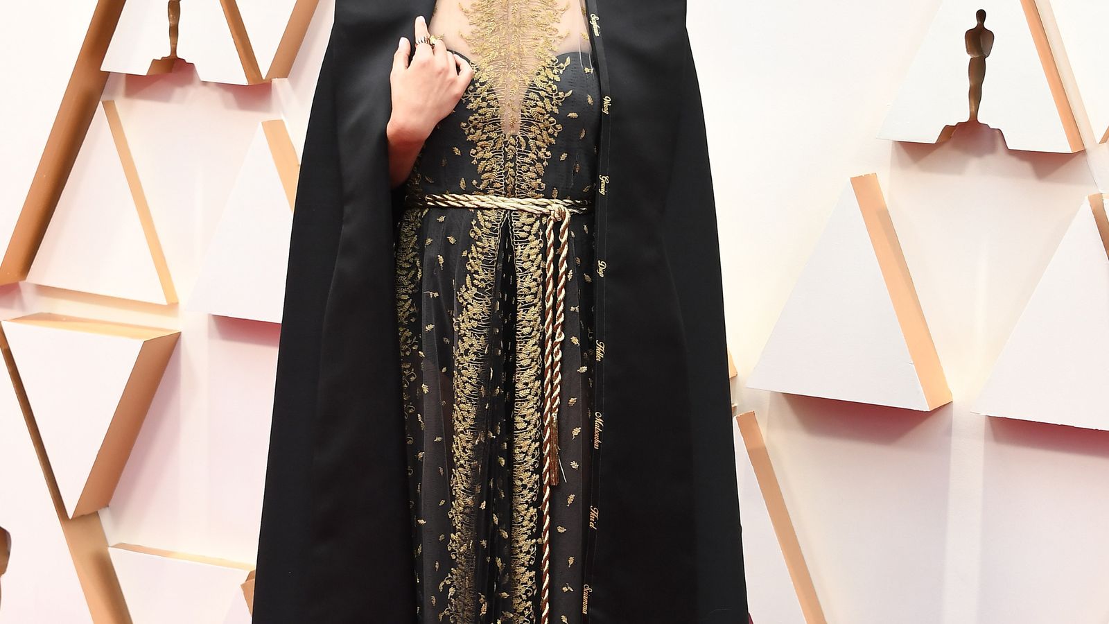 Rose Mcgowan Tells Of Disgust At Fraud Natalie Portmans Oscars Dress