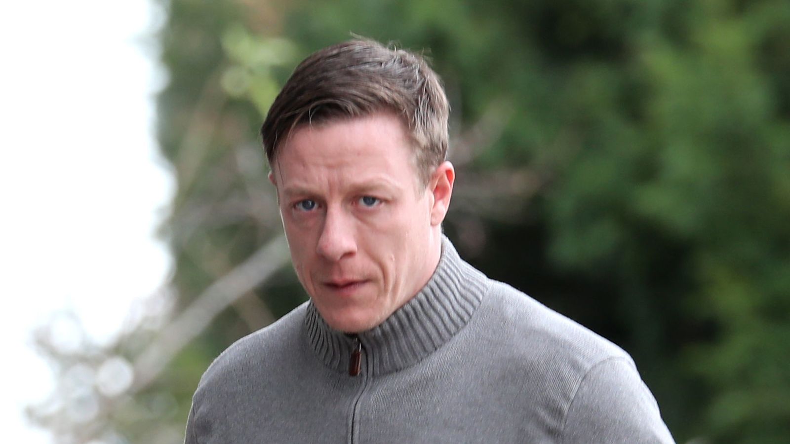 Man facing jail after three Vietnamese nationals found in car roof box ...