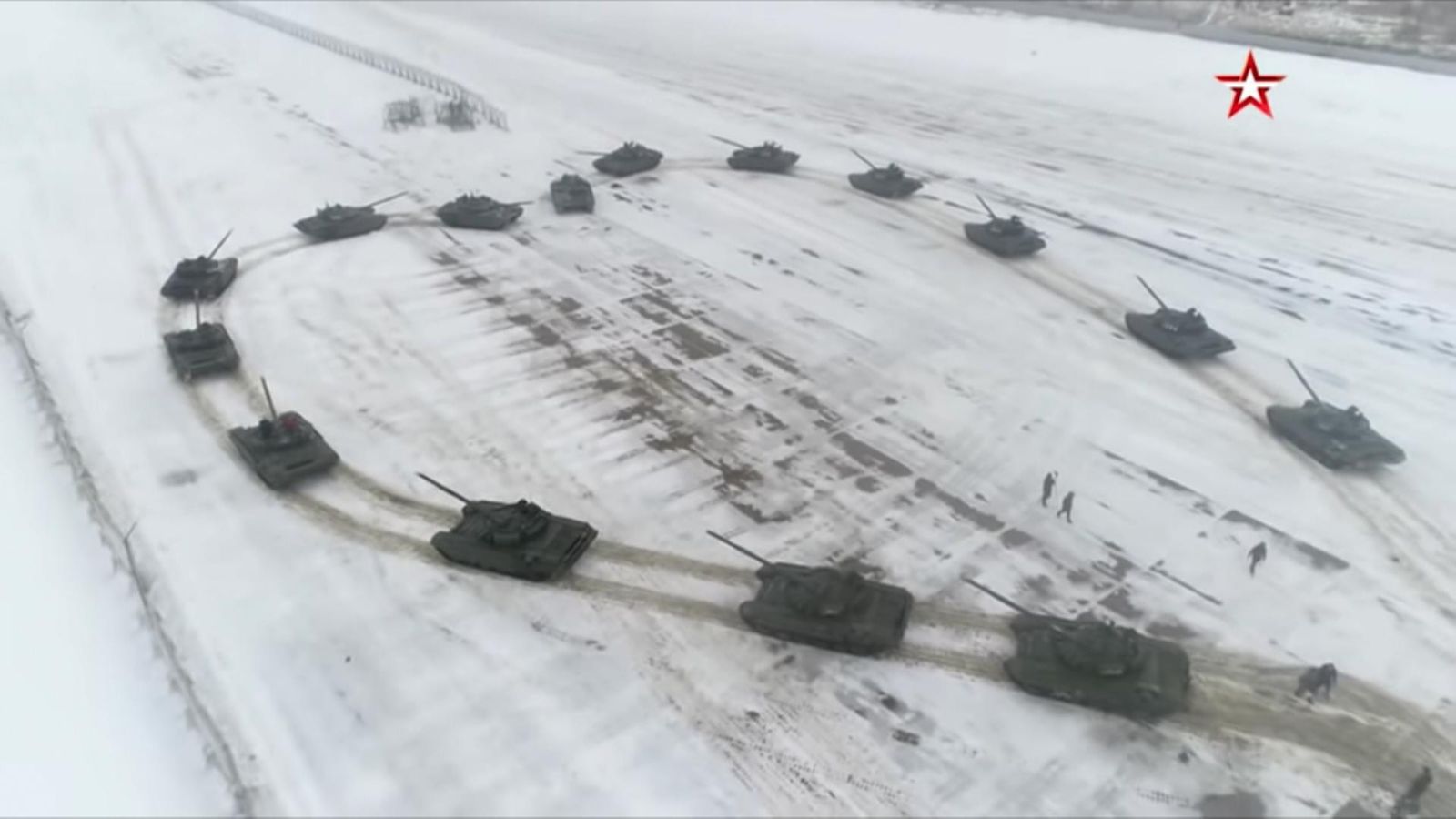 Soldier uses heart of tanks for wedding proposal | World News | Sky News
