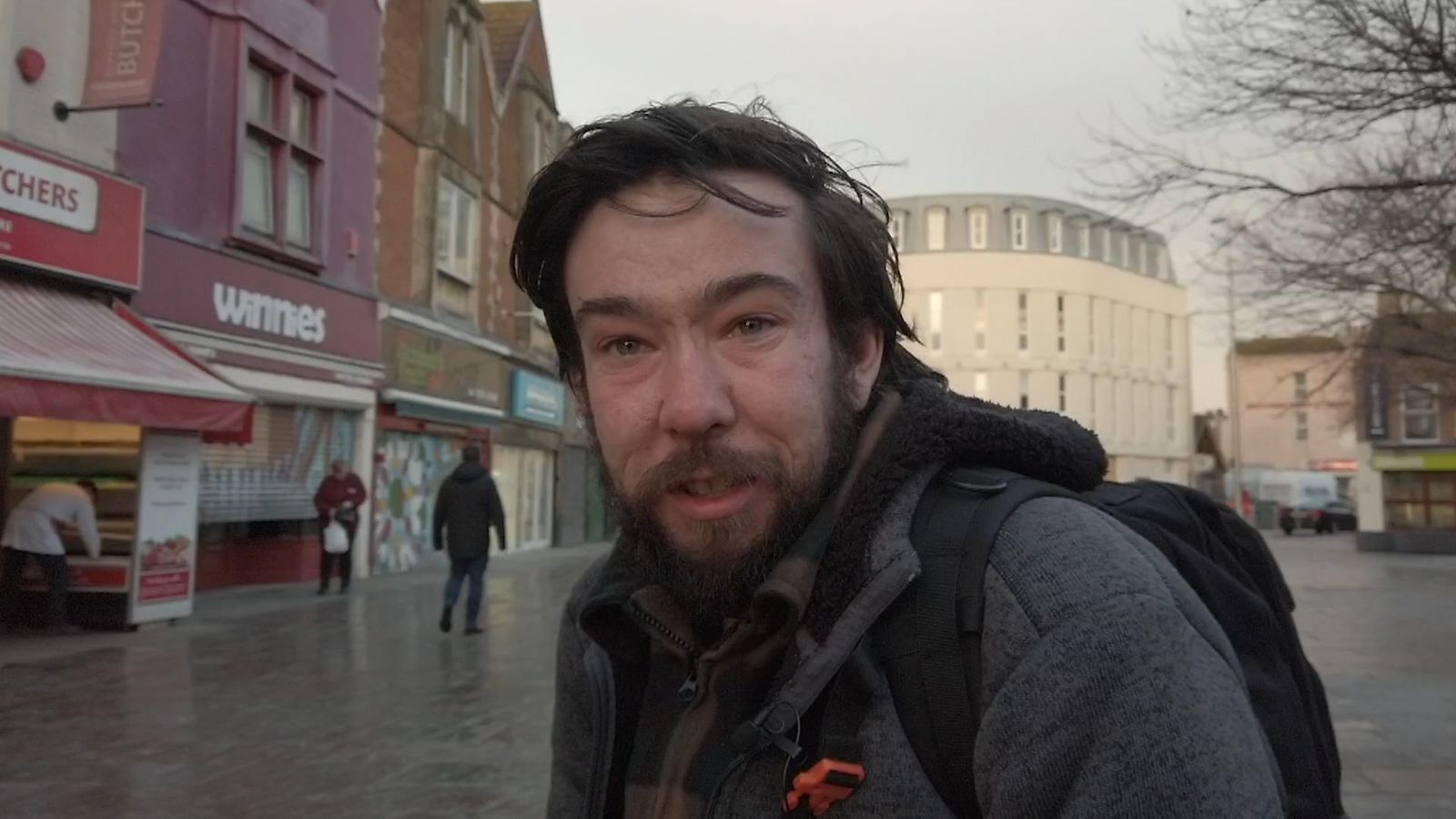 Public donated thousands to homeless Tom - but he still can't get a ...