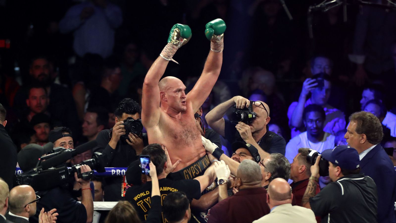 Tyson Fury beats Deontay Wilder in their heavyweight rematch | US News ...