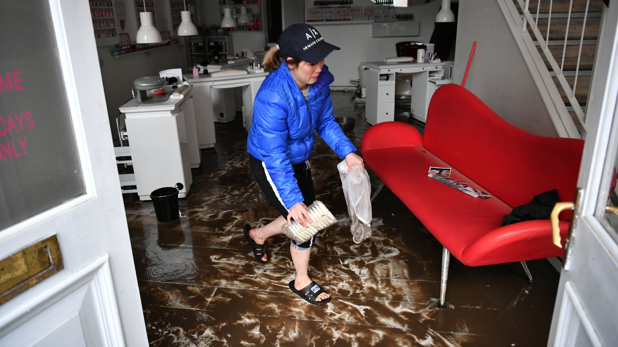 Met Office to get £1.2bn supercomputer to improve weather and climate ...