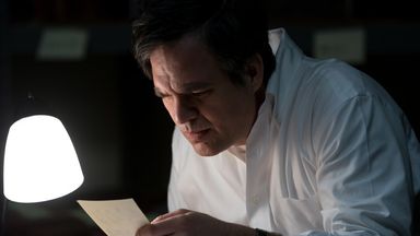 Mark Ruffalo: 'The world should consider President Trump public enemy ...