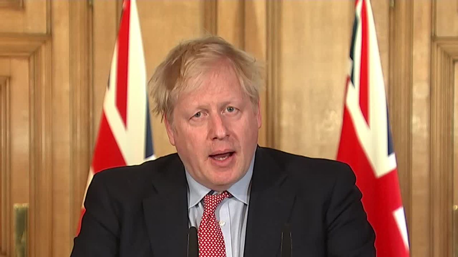 Coronavirus: Boris Johnson reveals 405,000 people have signed up to ...