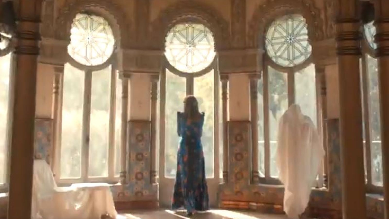 Killing Eve series three to be released early due to coronavirus | Ents ...