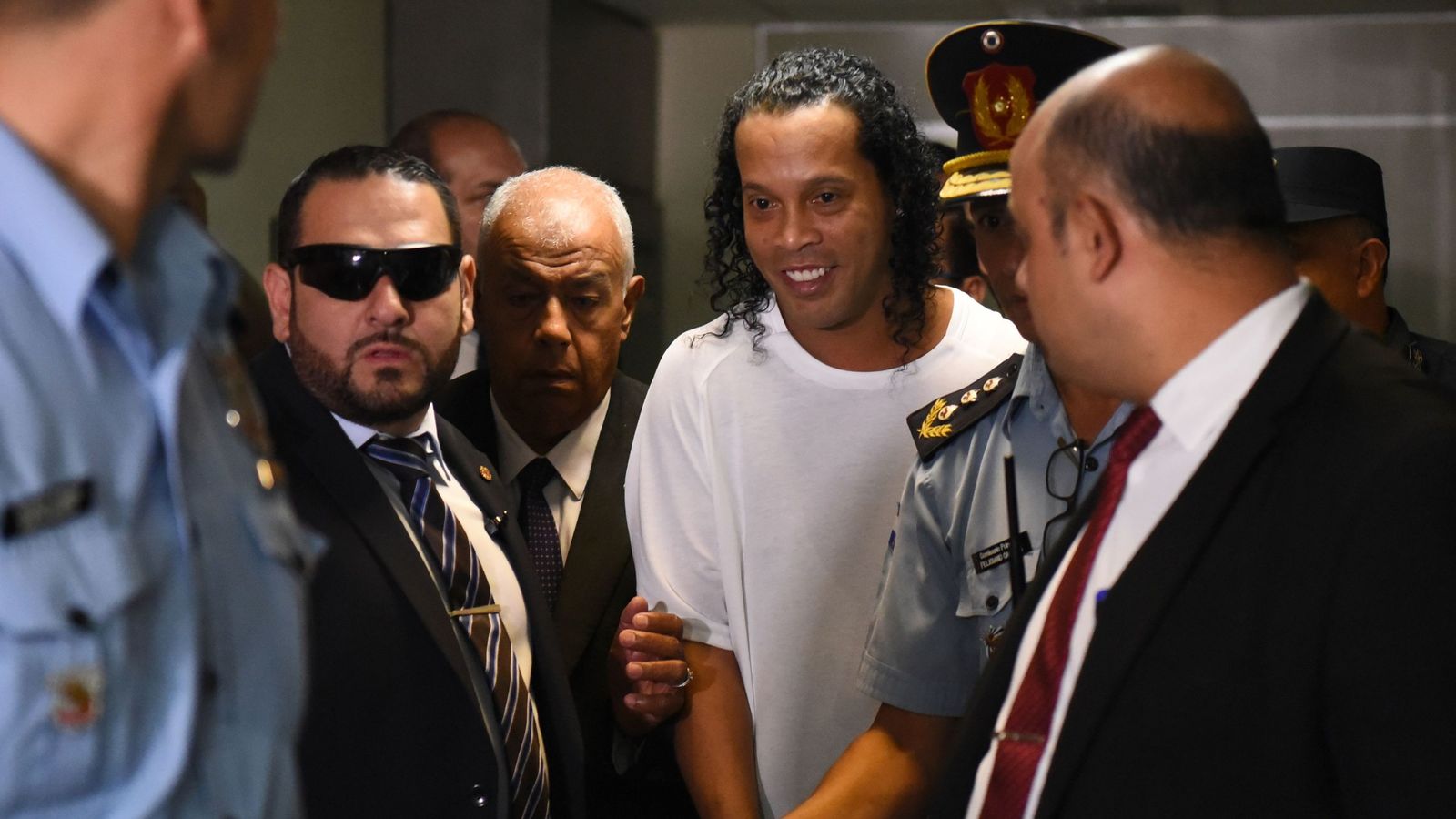 Ronaldinho: Brazilian football star arrested in Paraguay over fake ...