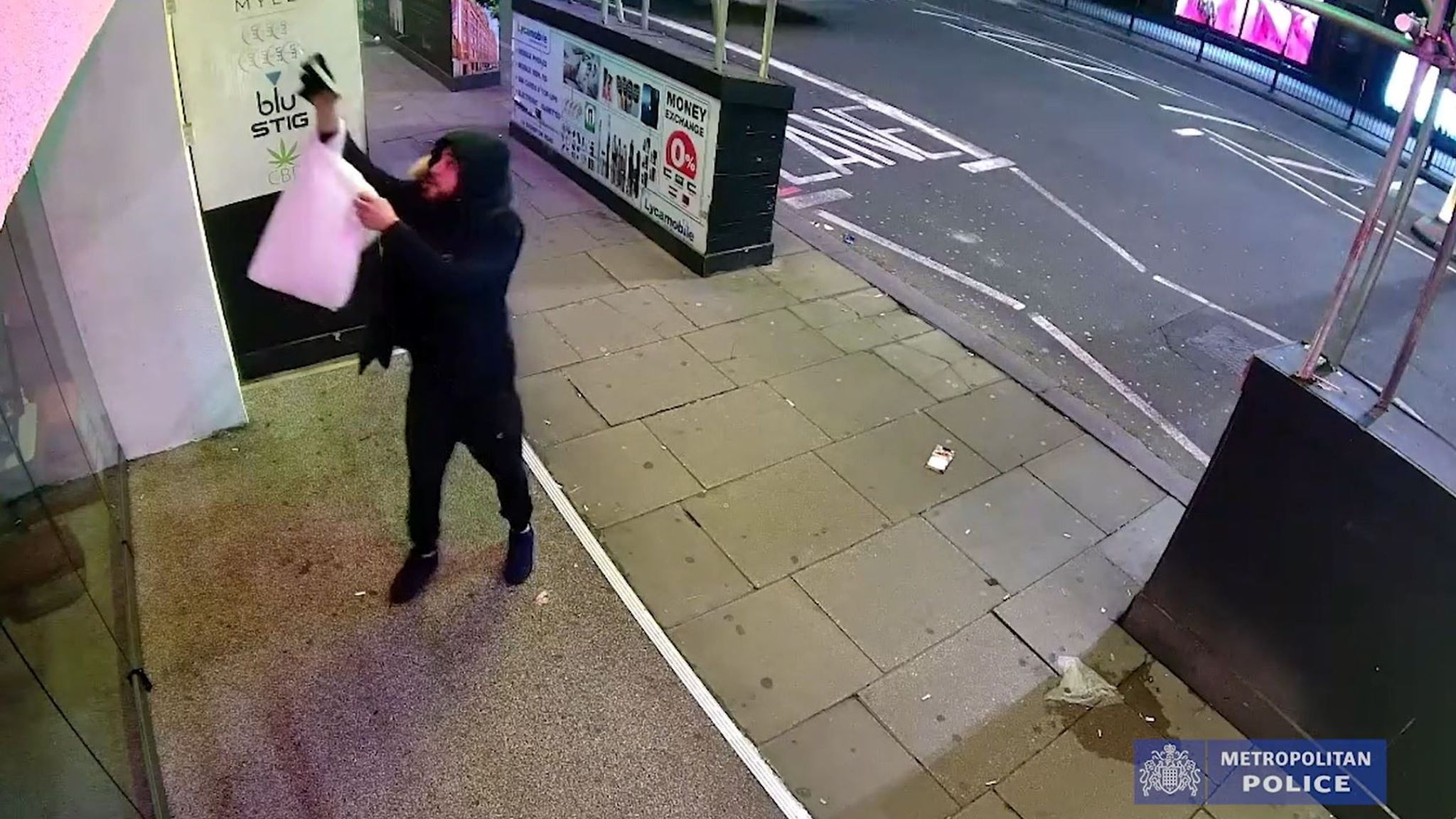 Diners left with nausea and vomiting after Knightsbridge restaurant ...