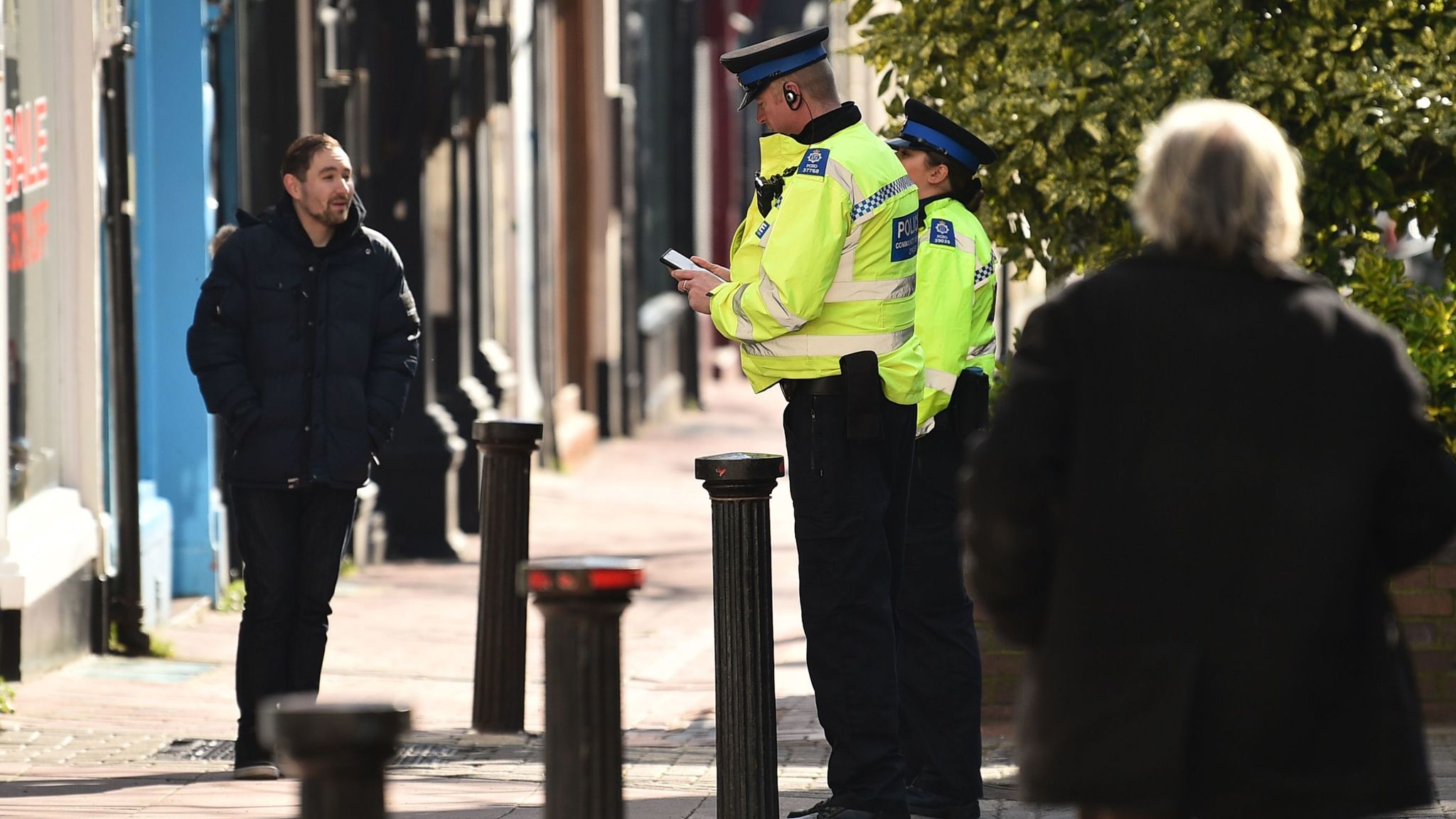 Coronavirus: Biggest daily rise in UK deaths - up 89 to 424 | UK News ...