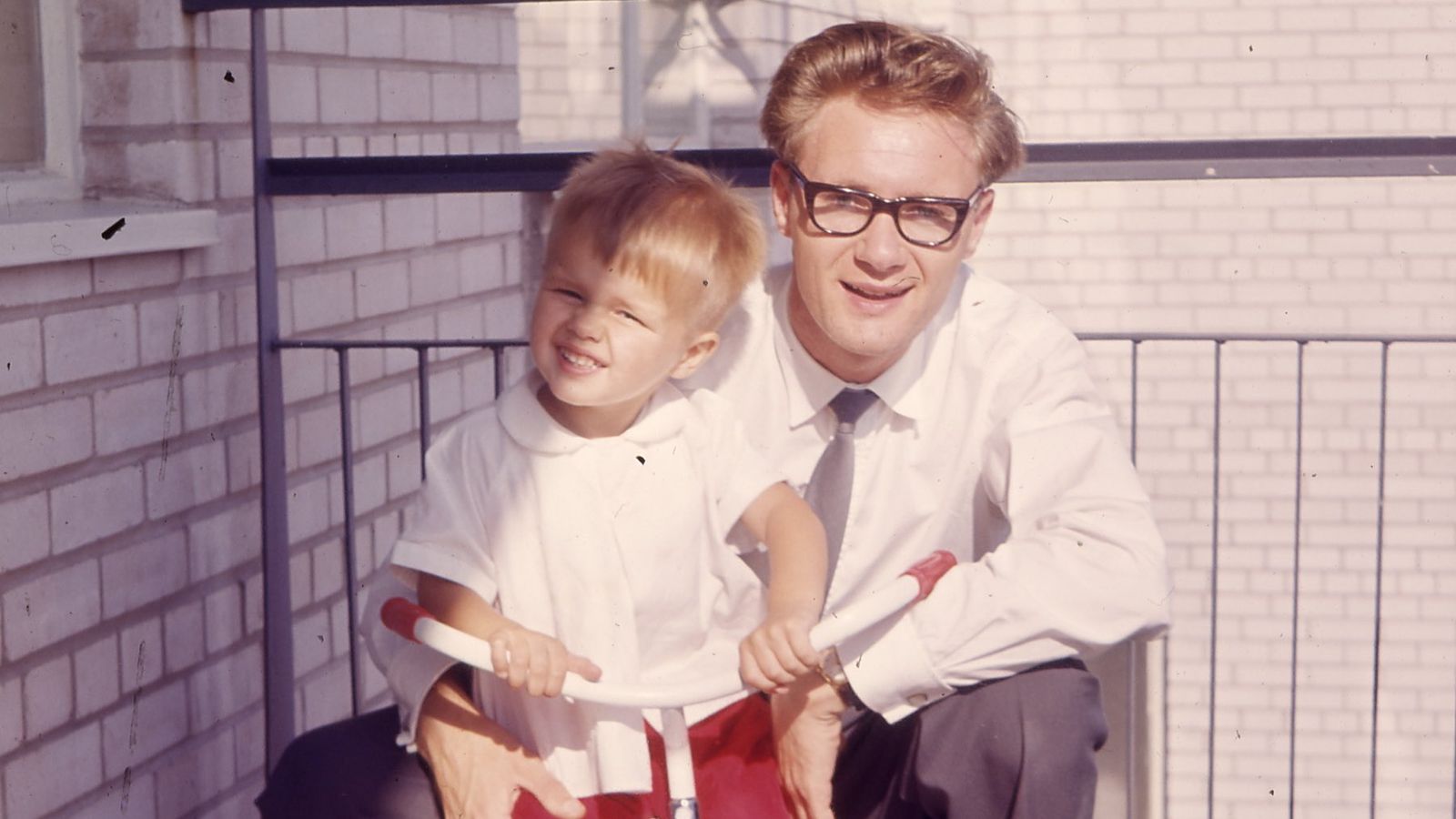 Coronavirus: Government minister Greg Hands reveals father's death ...