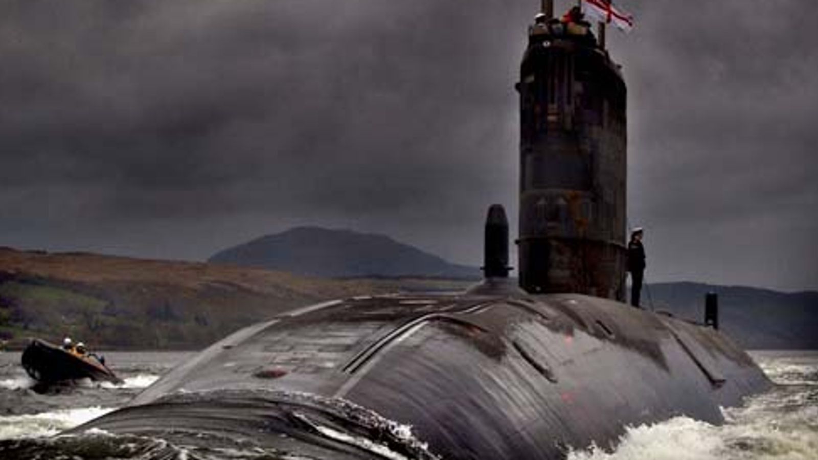 HMS Trenchant: Nuclear submarine commander holds BBQ for crew during ...
