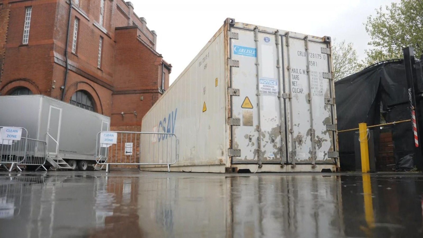 Coronavirus: Mosques set up temporary mortuaries to cope with surge in ...