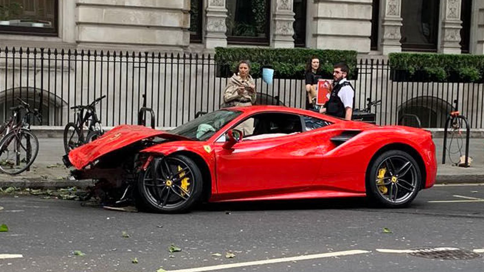 Rapper Swarmz 'involved in £250,000 Ferrari crash with London bus' | UK ...