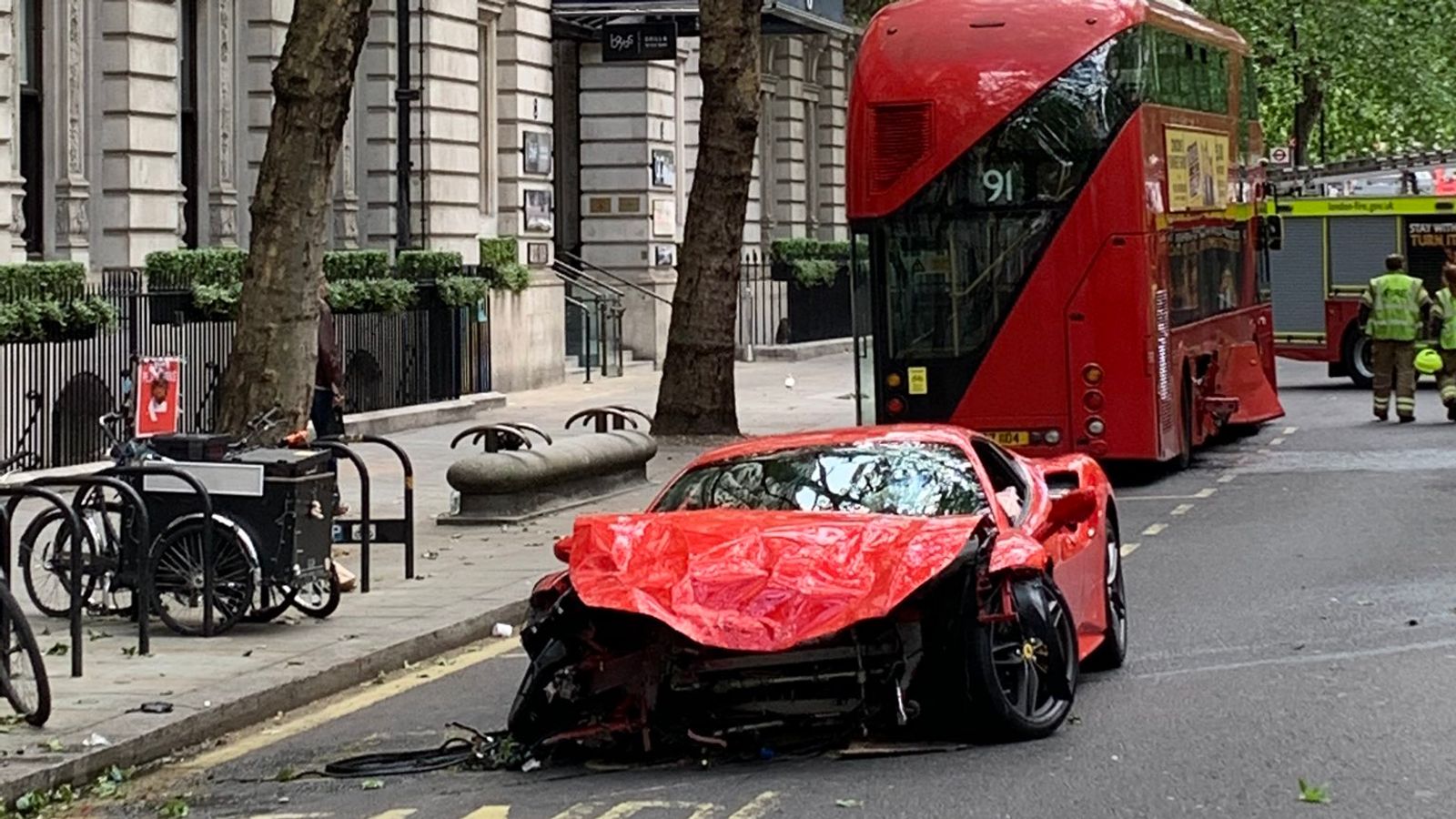 Rapper Swarmz 'involved in £250,000 Ferrari crash with London bus' | UK ...