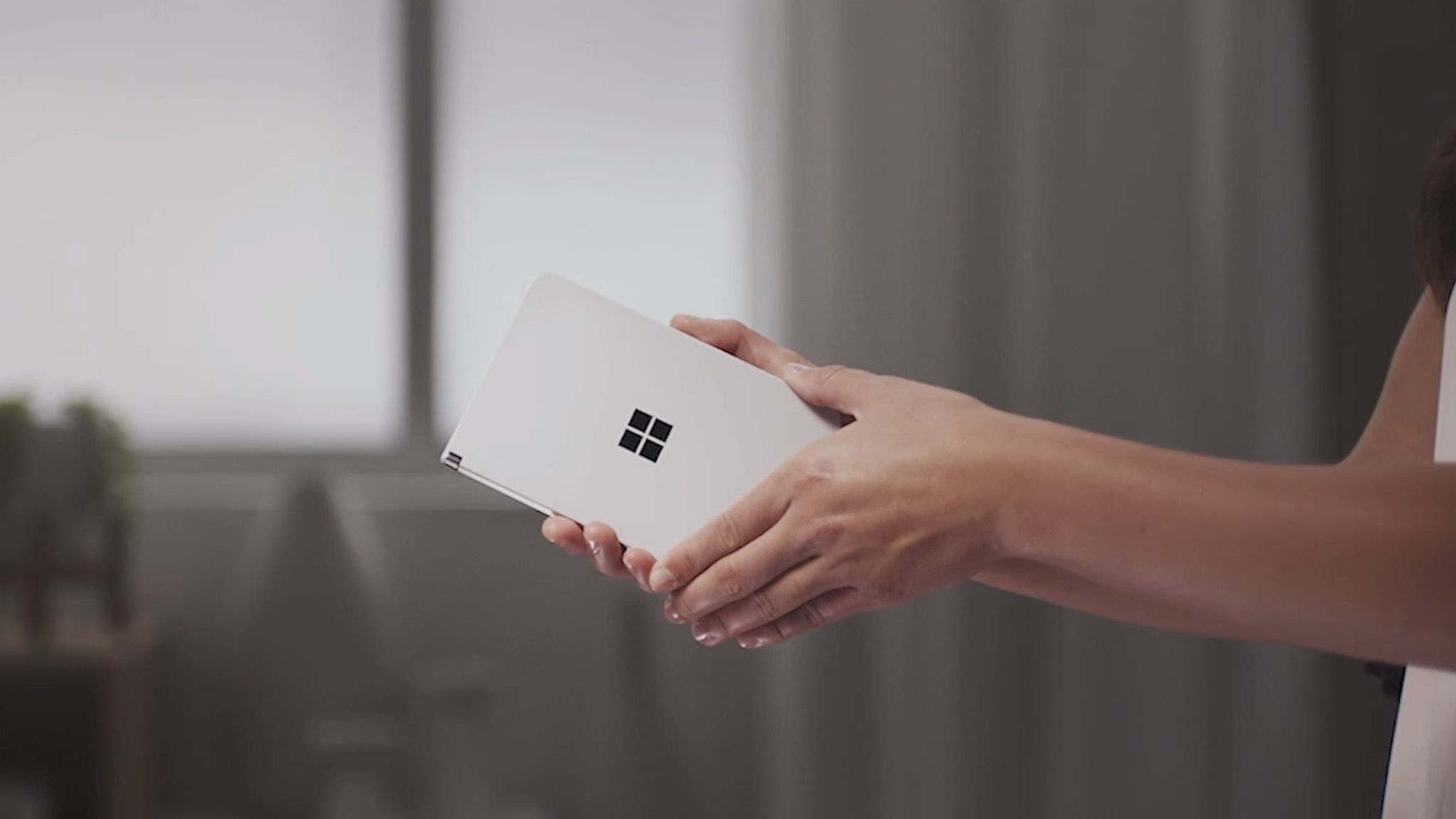 Microsoft's Surface Duo: Specifications revealed for new dual-screen ...
