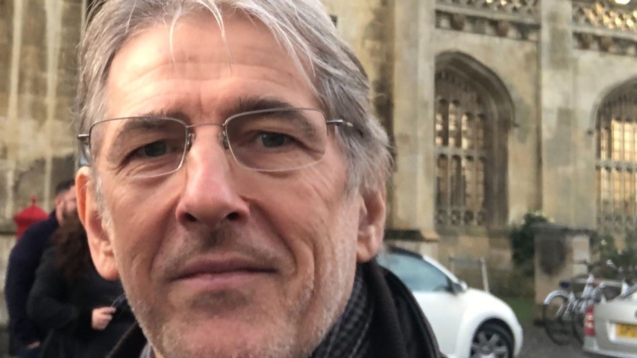 Coronavirus: Experts warn cancer treatment which could save lives is ...