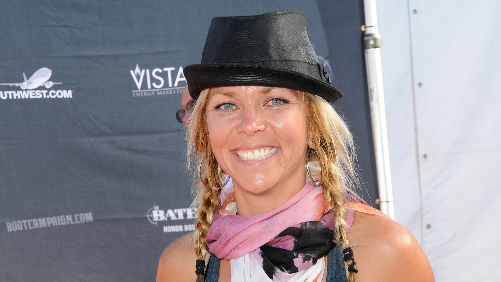 Jessi Combs: US racing driver awarded female speed record for crash ...