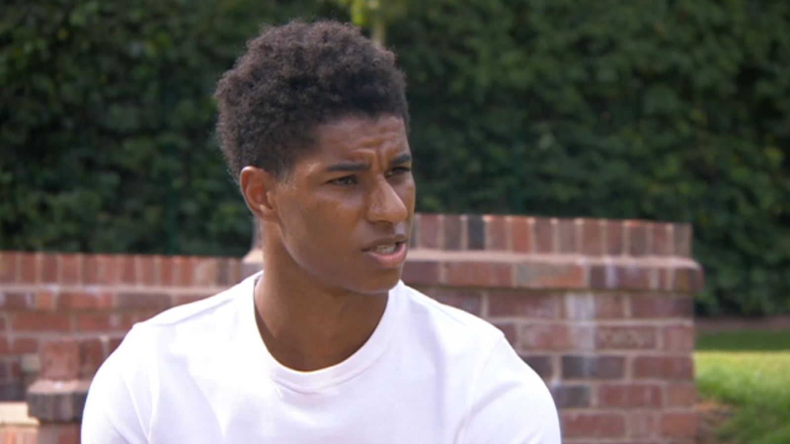 Marcus Rashford urges government to make U-turn on food voucher scheme ...